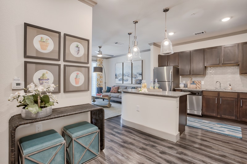 Lakeside Lofts - 11500 Lago Vista E Farmers Branch, TX 75234 ...