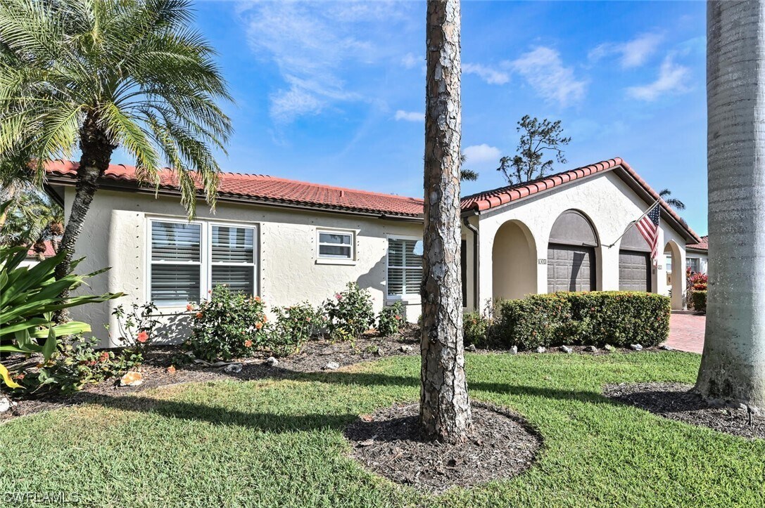 1091 Forest Lakes Dr Unit 17-A, Naples, FL 34105 - Condo for Rent in ...