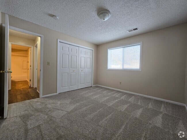 Summit Point Apartments for Rent with Parking - Hastings, MN - Updated ...