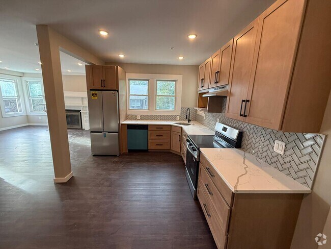 Best Luxury West Side Apartments for Rent - Manchester, CT - Updated ...