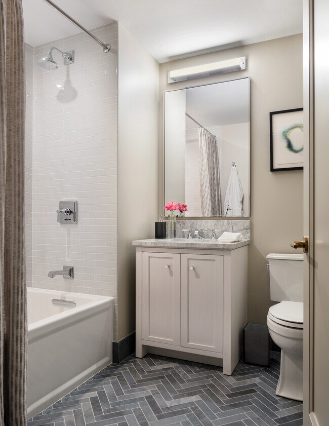 One Bennett Park - Apartments in Chicago, IL | Apartments.com