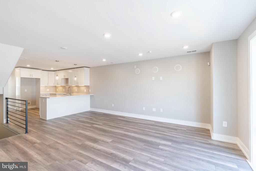 2531 N 2nd St Unit 3, Philadelphia, PA 19133 - Room for Rent in ...