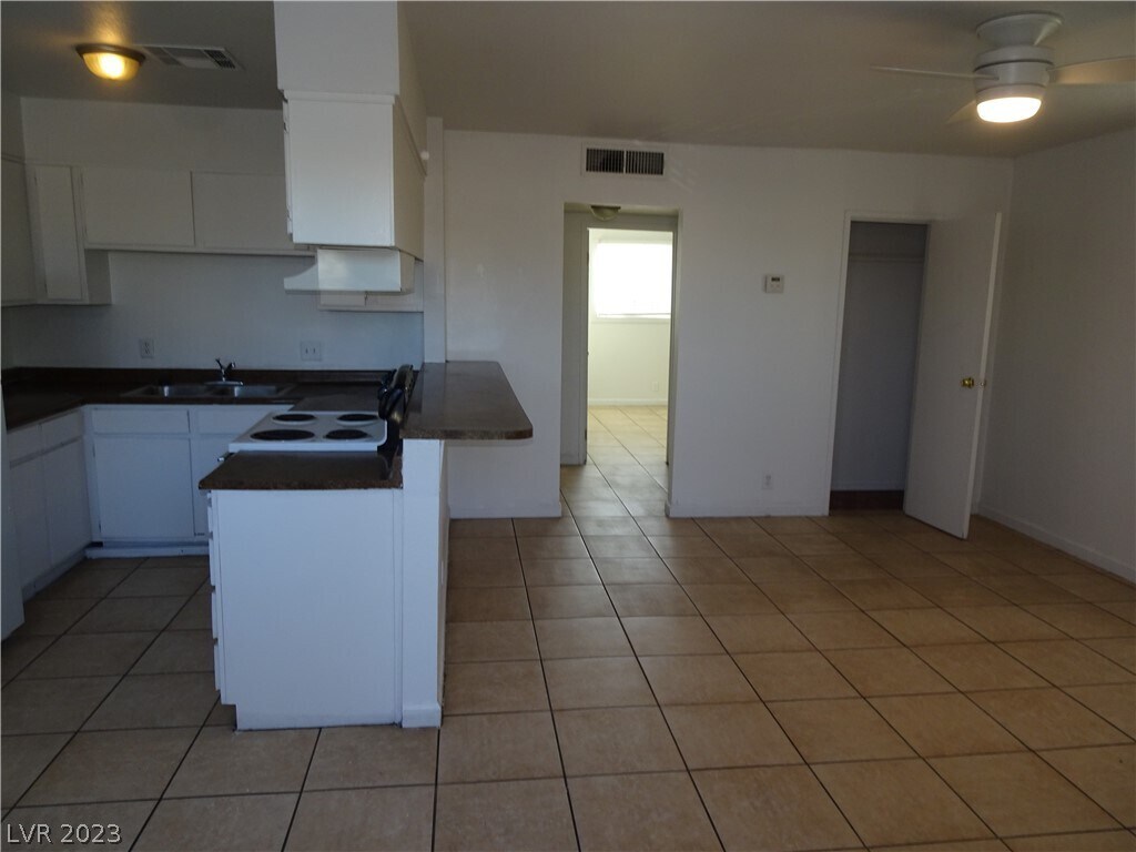 3356 Sylvia St Unit 3, Las Vegas, NV 89121 - Room for Rent in Las Vegas ...