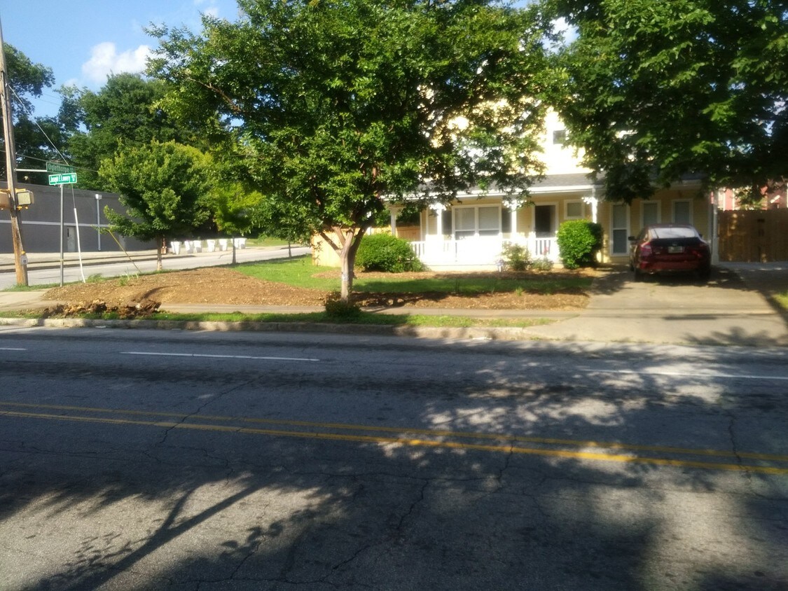 708 Joseph E Lowery Blvd SW, Atlanta, GA 30310 - House Rental in ...