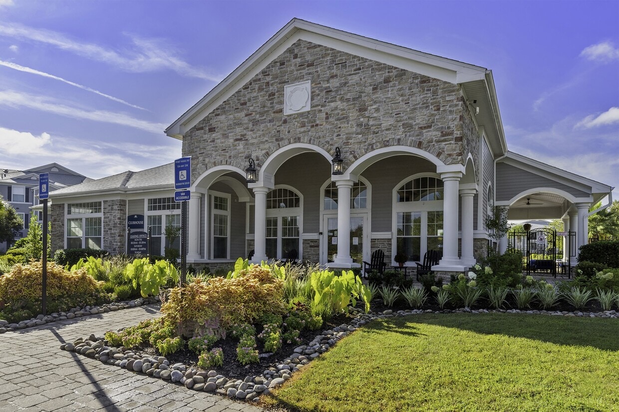 Courtney Station Apartments - 285 Park Ave Pooler, GA 31322 ...