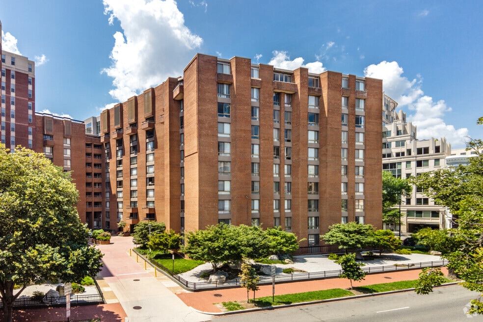 Best Washington DC Luxury Apartments for Rent - 5,052 Rentals ...