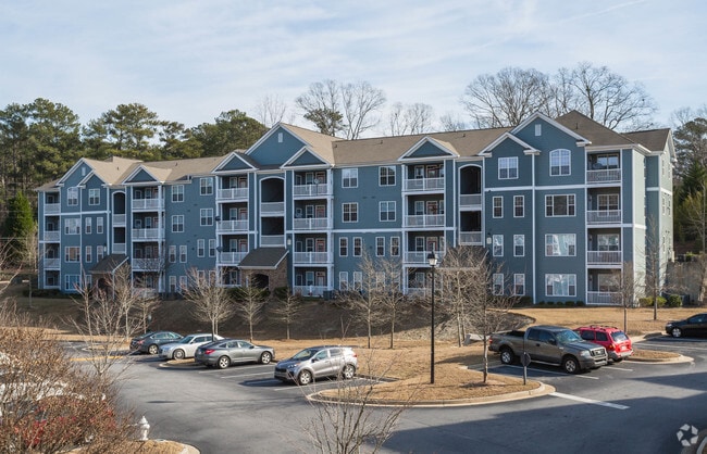 Summit at Sandtown Center Houses for Rent with a Swimming Pool ...