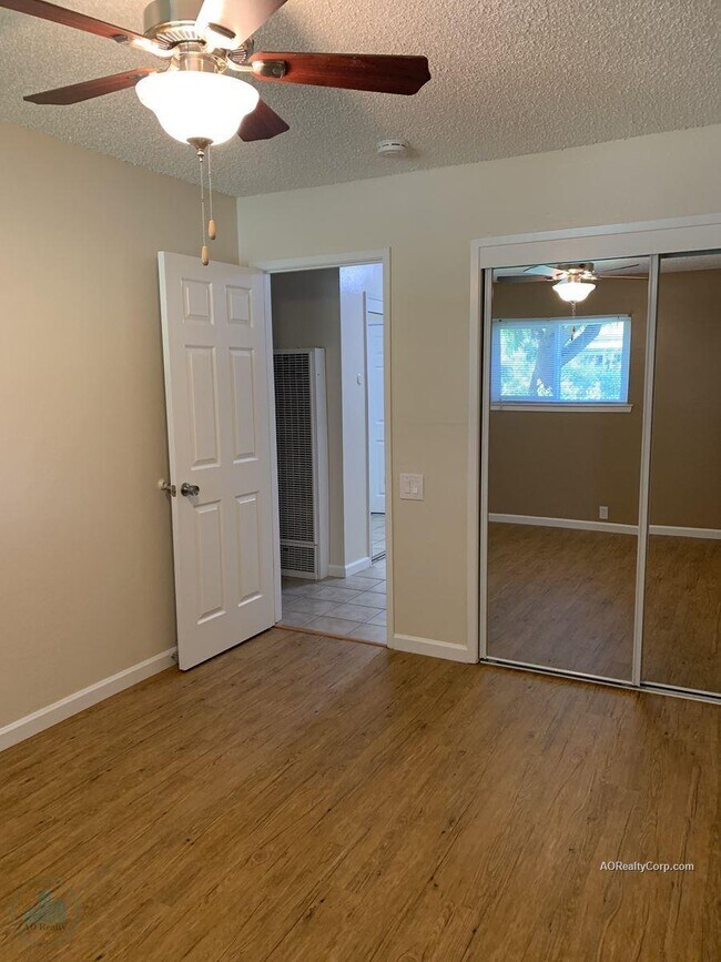 University Square Apartments - 336 J St Davis, CA | Apartments.com