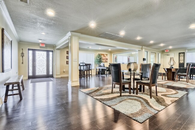 The Retreat Apartments Greensboro