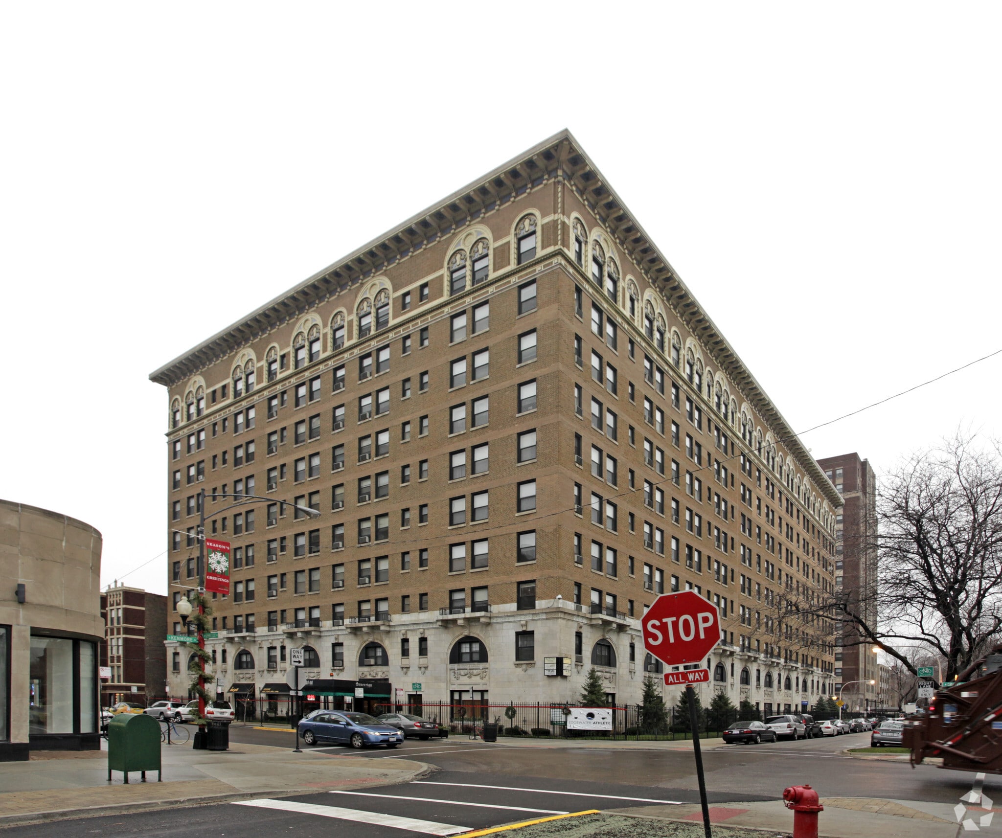 The Sovereign - 1040 W Granville Ave Chicago, IL 60660 | Apartments.com