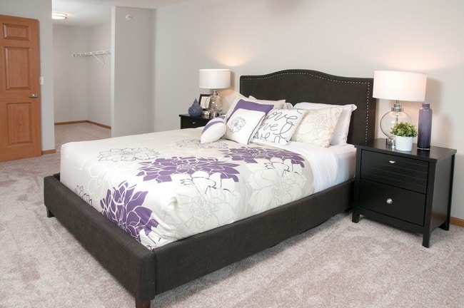 Chaska Place Apartments Rentals - Chaska, MN | Apartments.com