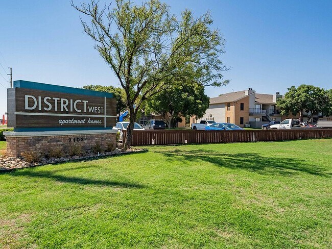 District West - Apartments in Lubbock, TX | Apartments.com