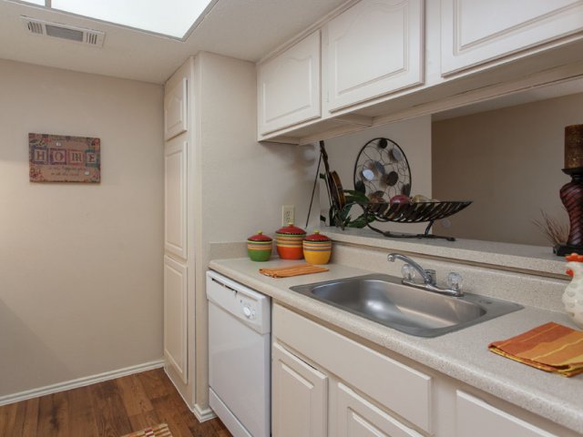 Post Oak Place Apartments - Euless, TX | Apartments.com