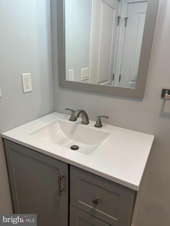 7028 Ridge Ave, Philadelphia, PA 19128 - House Rental in Philadelphia ...