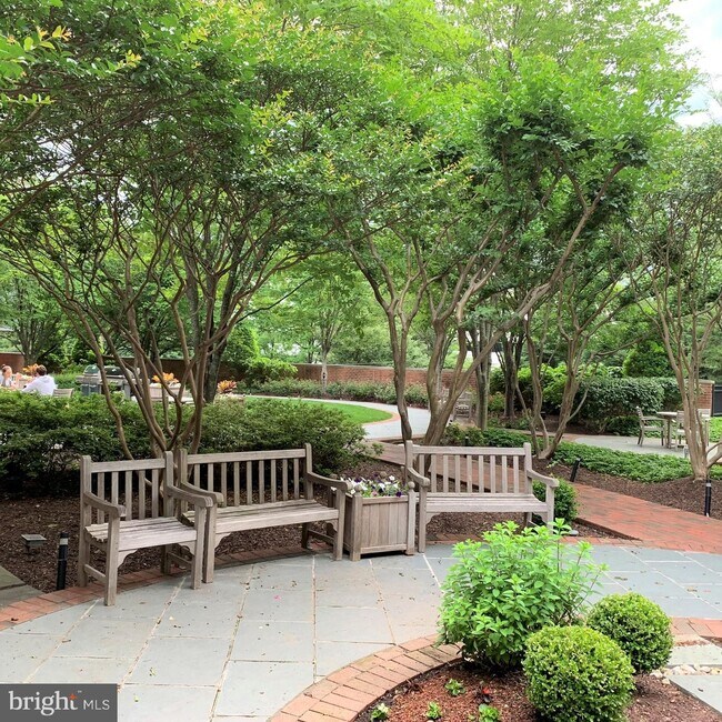 11700 Old Georgetown Rd Unit 810, North Bethesda, MD 20852 - Condo for ...