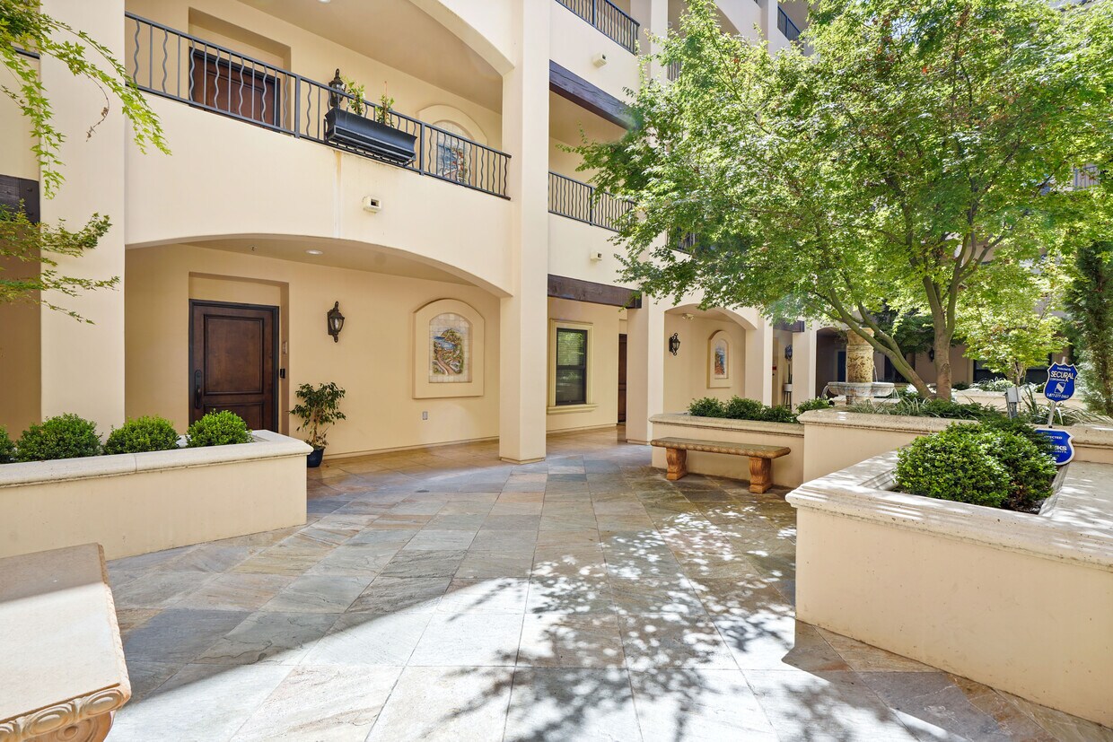 12045 Hoffman St Unit 402, Studio City, CA 91604 - Condo for Rent in ...