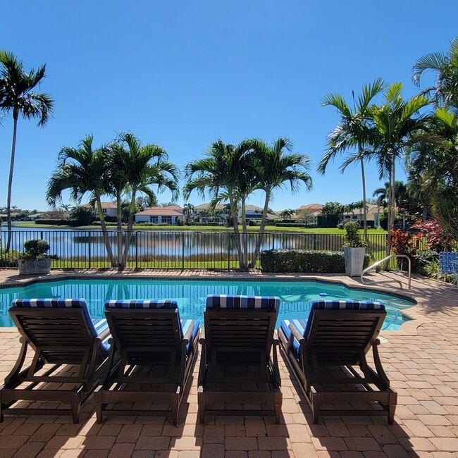 Mirabella Apartments for Rent with a Walk-In Closet - Palm Beach ...