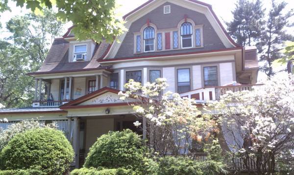 8 Magnolia Ter Springfield, MA 01108 - Alquileres en Springfield, MA ...