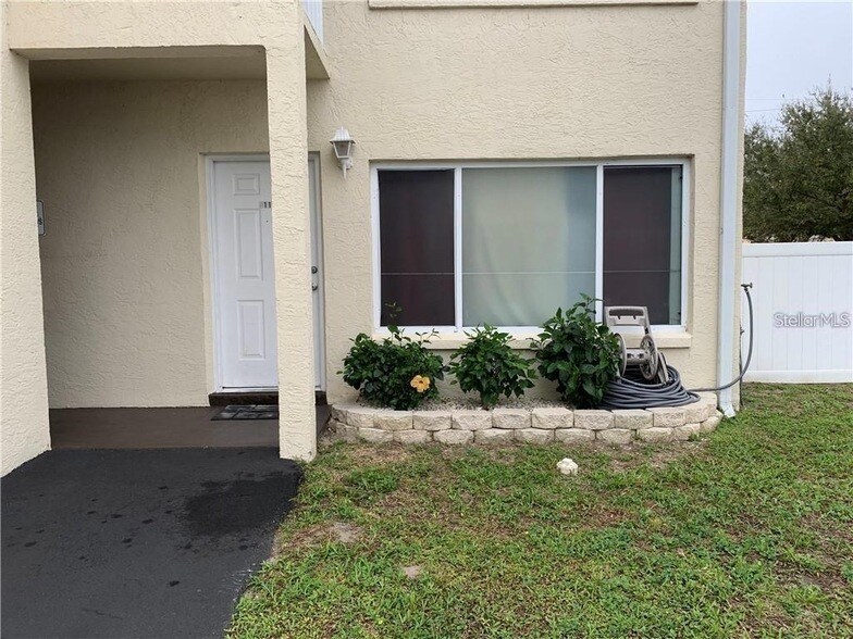 22278 Vick St Port Charlotte, FL 33980 - Alquileres en Port Charlotte, FL | Apartamentos.com