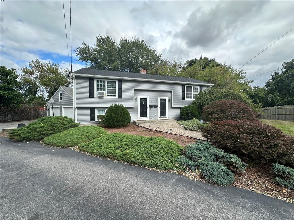 4 Arnold St, East Providence, RI 02915 - Room for Rent in East ...