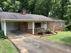 Dellview Acres Apartments for Rent with Parking - Cherryville, NC ...