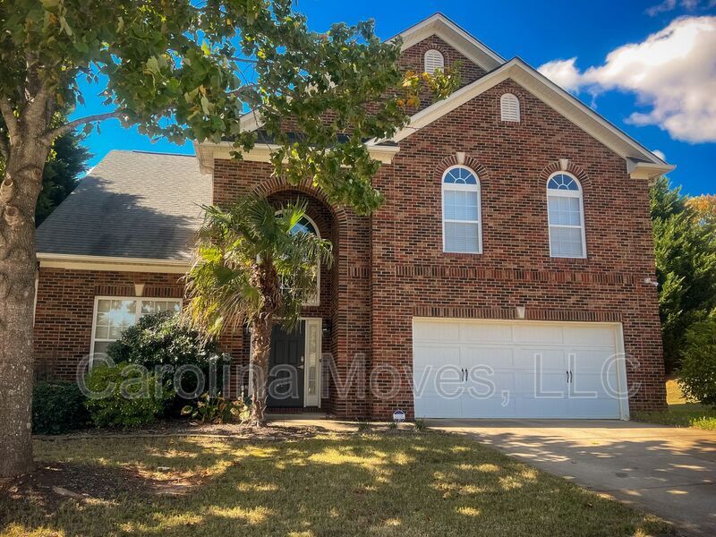 208 Morgan Shire Dr, Greenville, SC 29609 - House Rental in Greenville ...