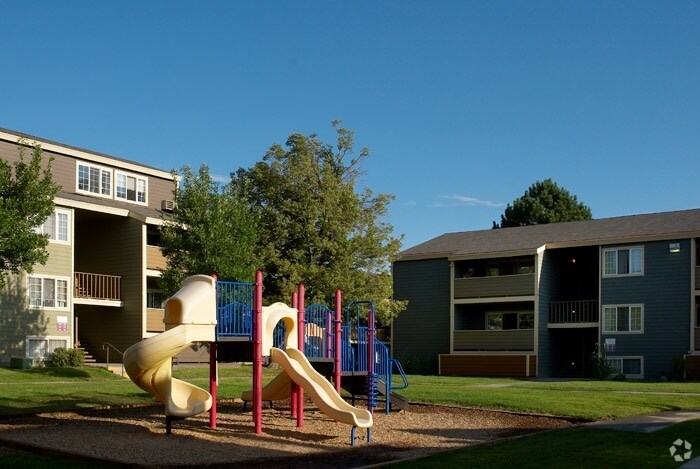 Novi at Lowry Apartments - Denver, CO | Apartments.com