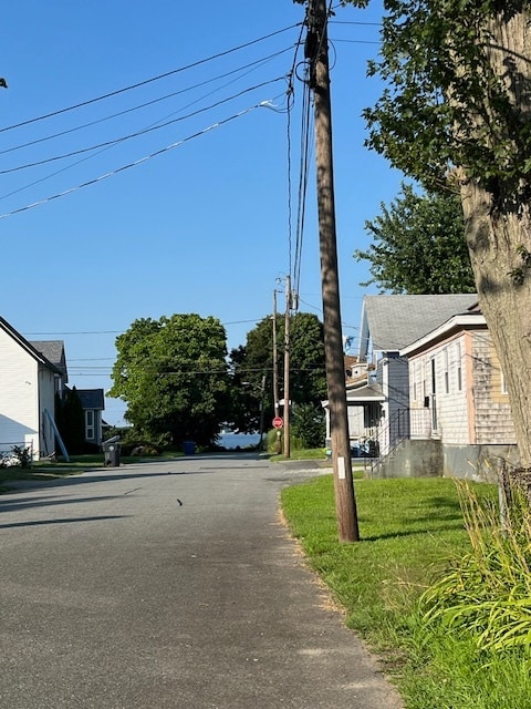 52 Blake St, Warwick, RI 02889 - House Rental in Warwick, RI ...