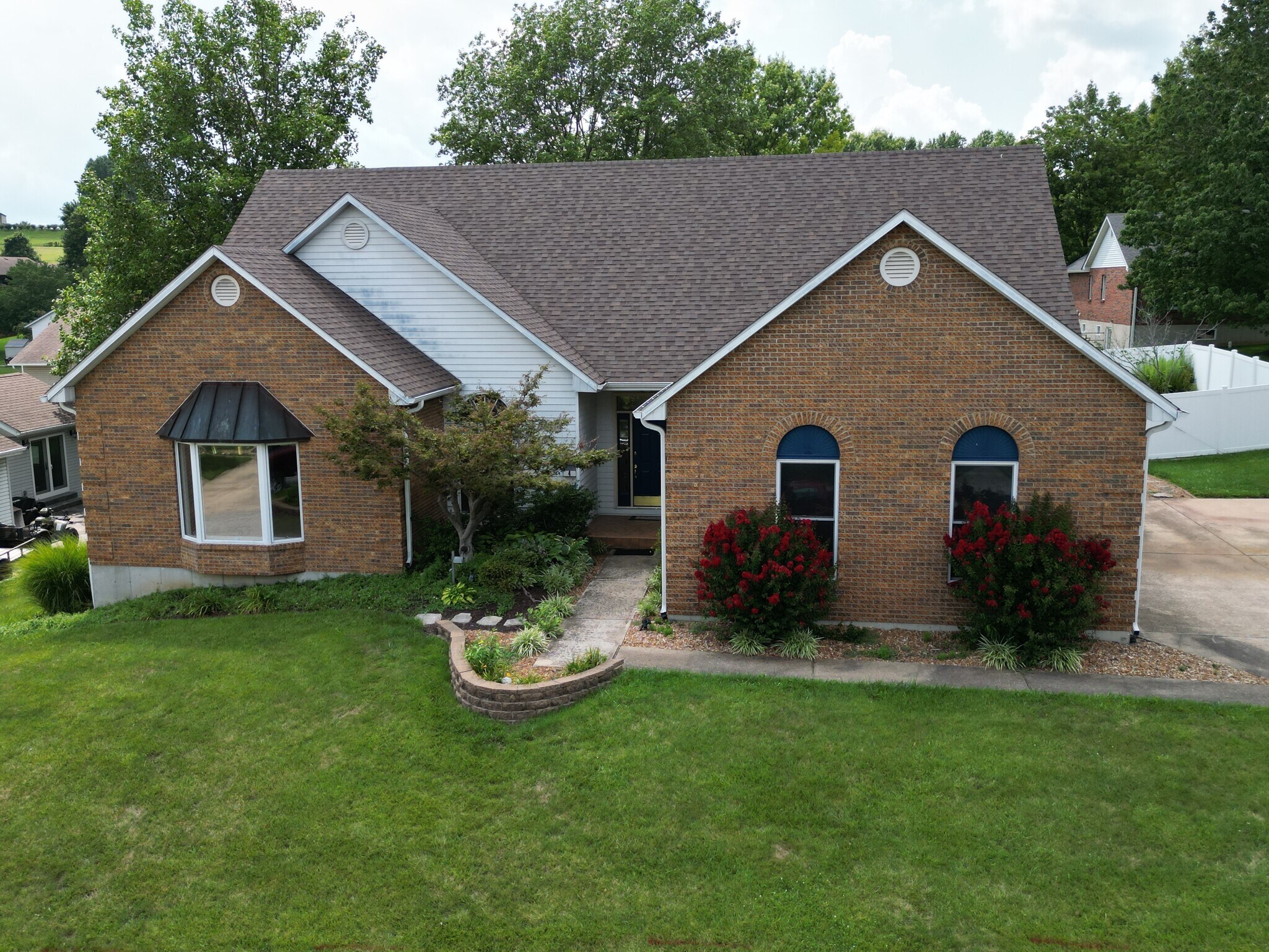 4 Grayson Ridge Dr, Washington, MO 63090 - House Rental in Washington ...