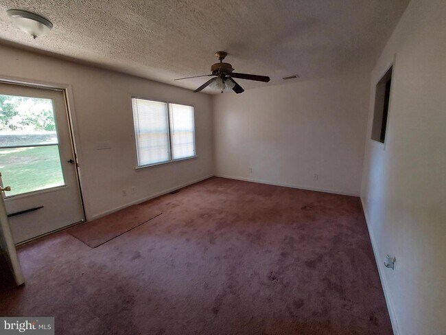 6311 Towles Mill Rd, Spotsylvania Courthouse, VA 22551 - House Rental ...