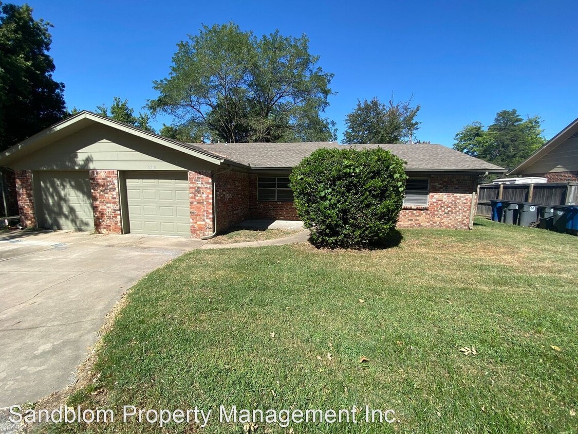 2110 S Birmingham Ct, Tulsa, OK 74114 - House Rental in Tulsa, OK ...