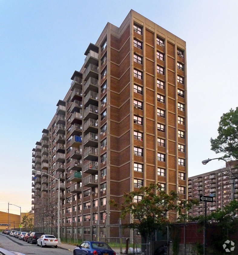 Bay Towers II Apartments - 320 Beach 100th St Far Rockaway, NY ...