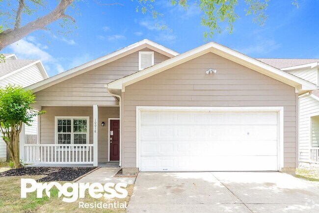 Sugarberry Place Apartments for Rent with a Yard - Tomball, TX ...