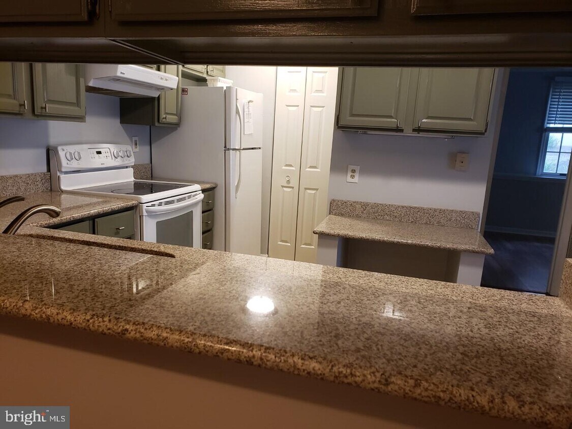 12205 Eagles Nest Ct Unit D Germantown MD 20874 Room For Rent In 12205-eagles-nest-ct-unit-d-germantown-md-20874-room-for-rent-in