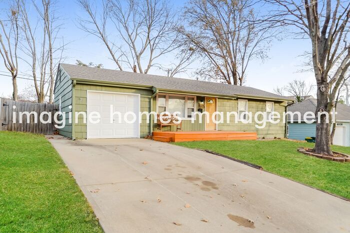 8924 W 69th St, Overland Park, KS 66204 - House Rental in Overland Park ...