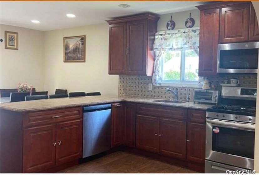 290 Leaf Ave, Central Islip, NY 11722 - House Rental in Central Islip ...