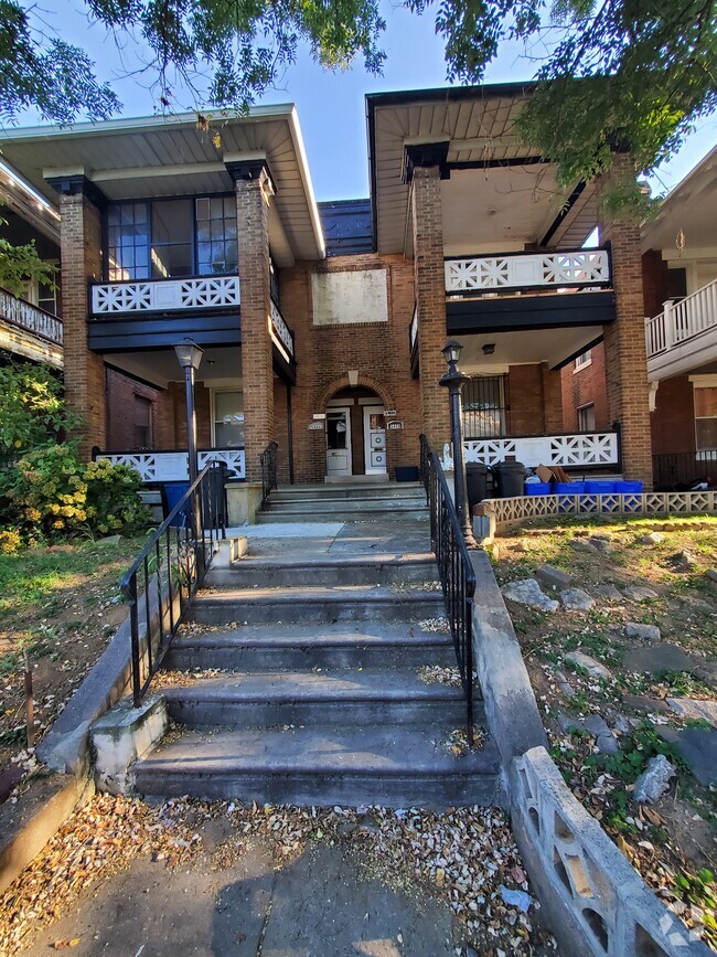 Angora Apartments for Rent with Hardwood Floors - Philadelphia, PA - 1 ...