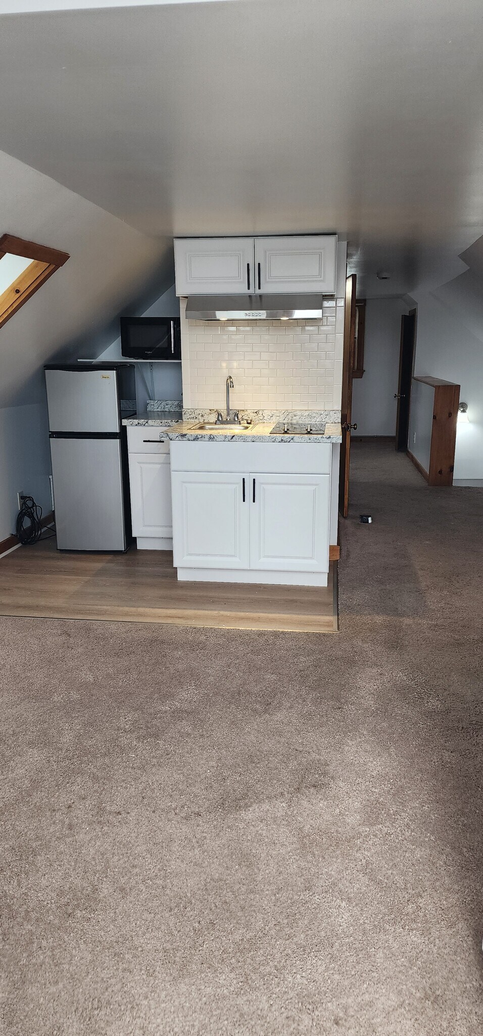 12 Maple St Unit C 3rd Fl., Rochester, NH 03867 - 12 Maple St Rochester ...