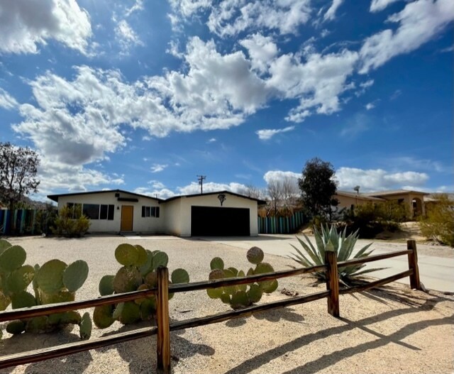 61881 Grand View Cir, Joshua Tree, CA 92252 - House Rental in Joshua ...