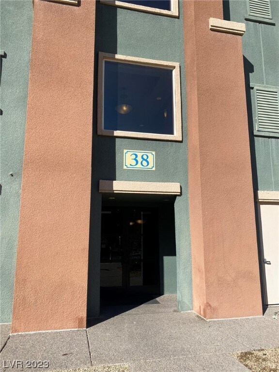 38 E Serene Ave Las Vegas, NV 89123 - Alquileres en Las Vegas, NV | Apartamentos.com