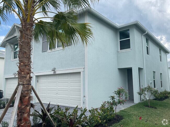 North River Shores Loft Apartments for Rent - Stuart, FL - 4 Rentals ...