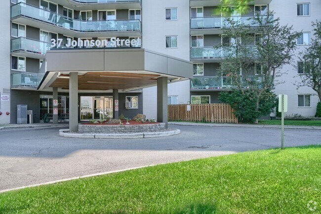 Studio Apartments, Condos and Houses for Rent in Barrie, ON - 3 Rentals ...