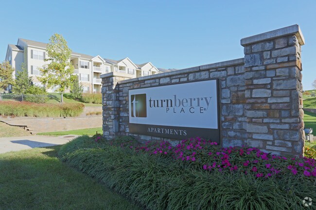 Turnberry Place Apartments - Saint Peters, MO | Apartments.com