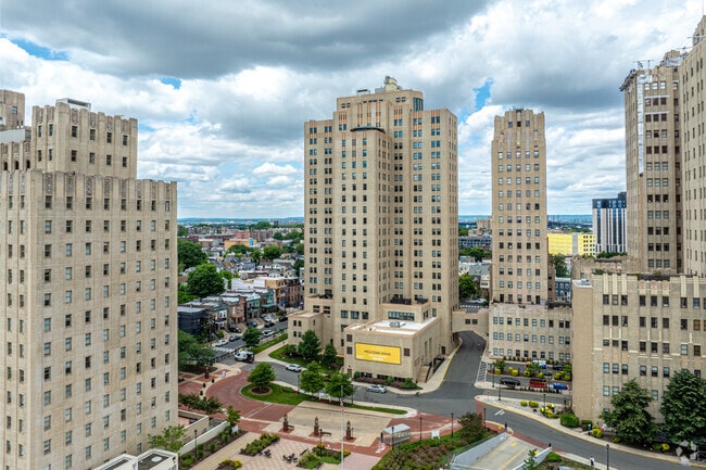 The Beacon Jersey City - Apartments in Jersey City, NJ | Apartments.com