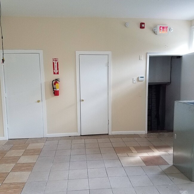 2817 N Broad St Unit # 1, Philadelphia, PA 19132 - Room for Rent in ...