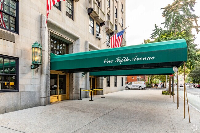 One Fifth Avenue Rentals in New York at 1 Fifth Ave New York, NY ...
