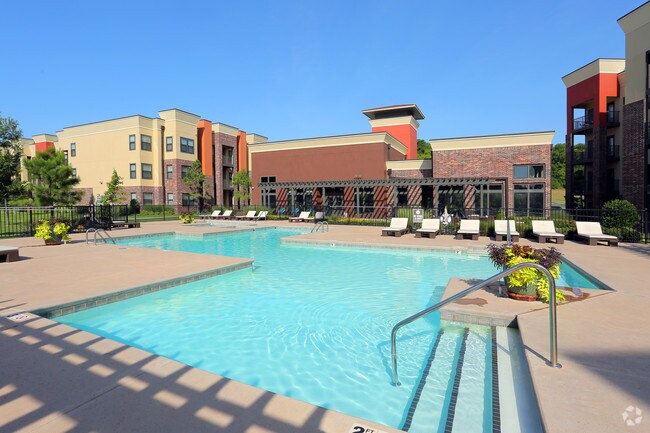 Crown Village at Elm Ridge Apartments - Broken Arrow, OK | Apartments.com