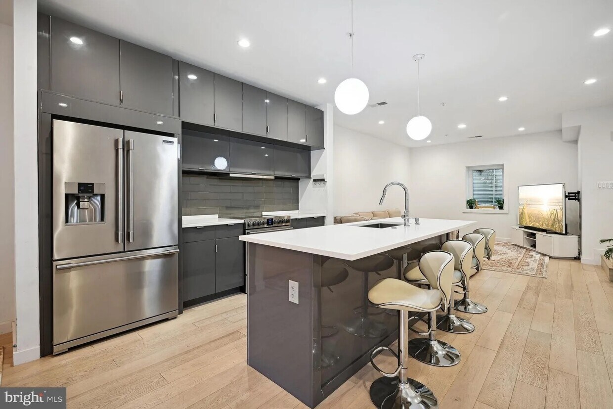 1865 Corcoran St NE Unit A, Washington, DC 20002 - Condo for Rent in ...