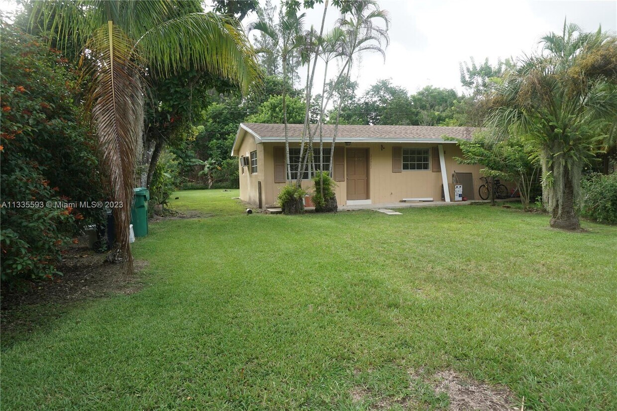 22902 SW 155th Ave Unit 22902, Miami, FL 33170 - Room for Rent in Miami ...