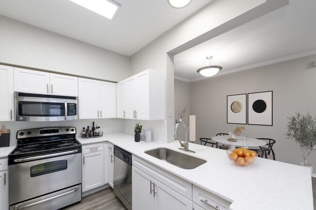 Allure North Dallas - Apartments in Dallas, TX | Apartments.com